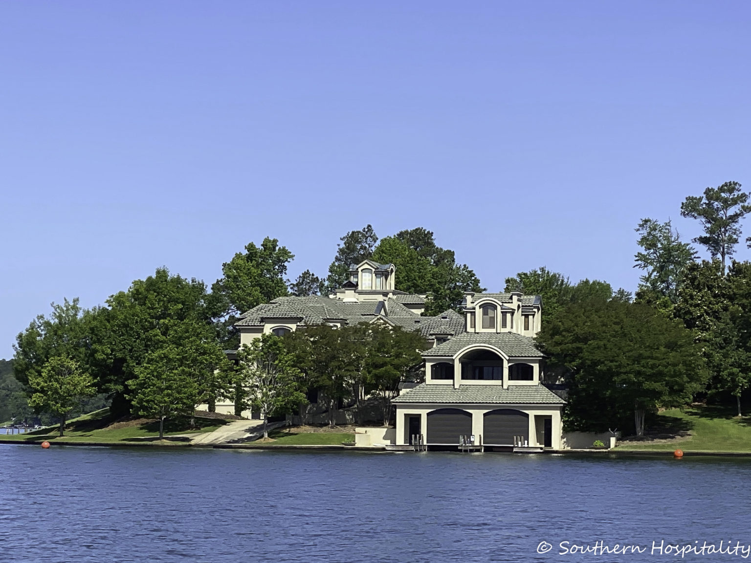 Weekend at Lake Martin, AL - Southern Hospitality