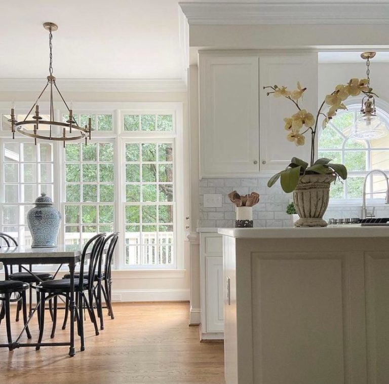 Feature Friday: Southern Charm Cottage - Southern Hospitality