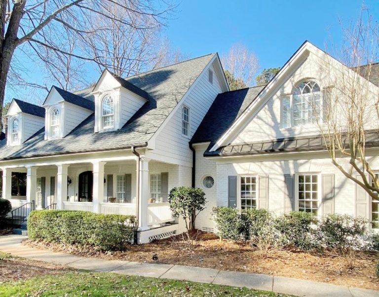 Feature Friday: Southern Charm Cottage - Southern Hospitality