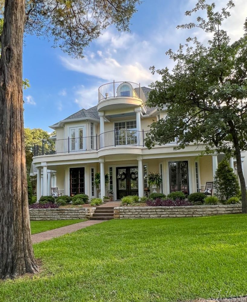 Feature Friday: Southern Home & Hospitality - Southern Hospitality
