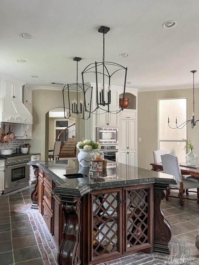 Feature Friday: Southern Home & Hospitality - Southern Hospitality