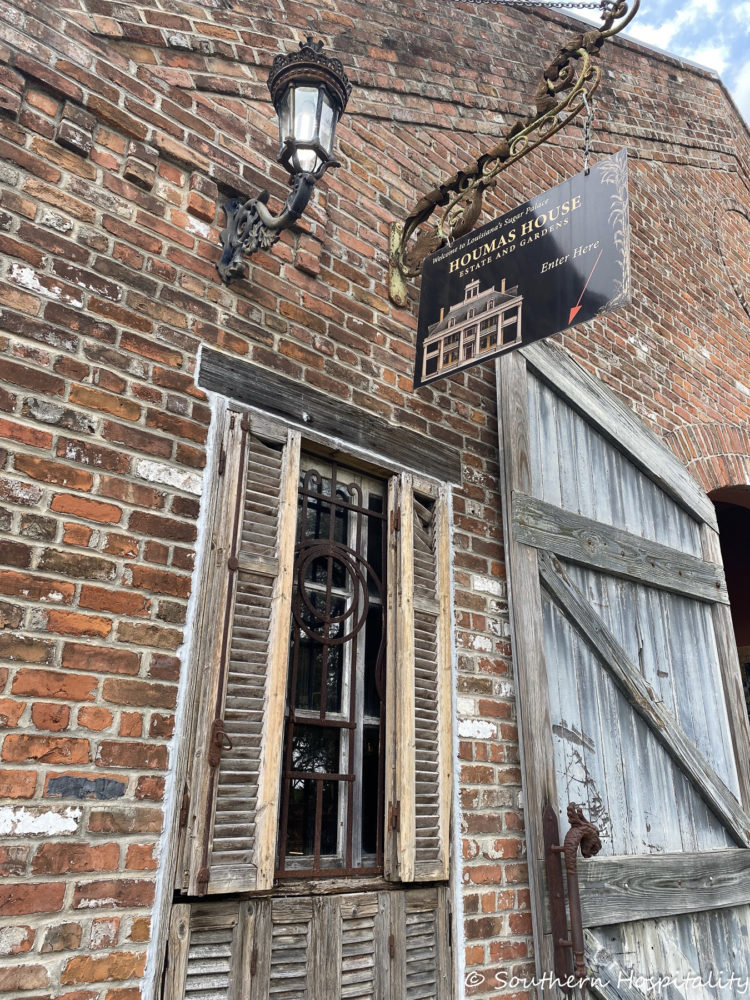 Houmas House & Garden Tour in LA: Part 1 The Gardens - Southern Hospitality